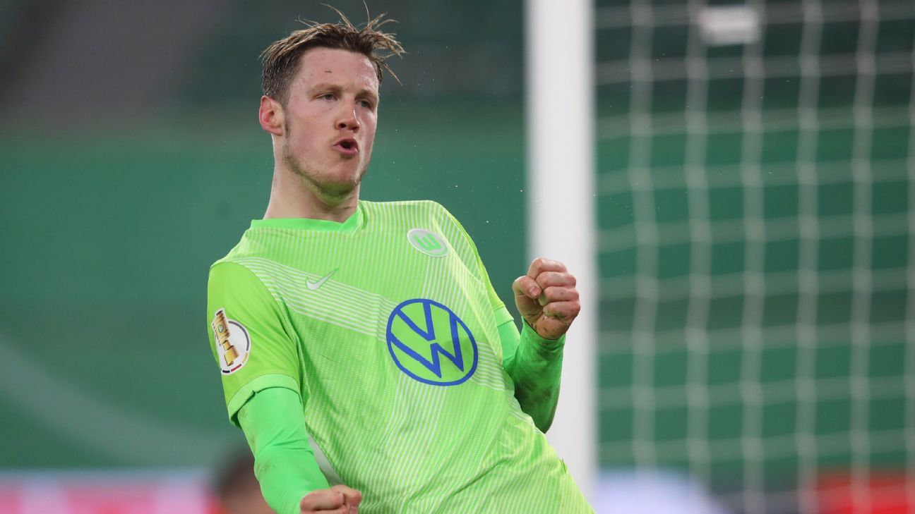 Wolfsburg dankzij goal Weghorst op koers voor CL-plaats, Dortmund ...