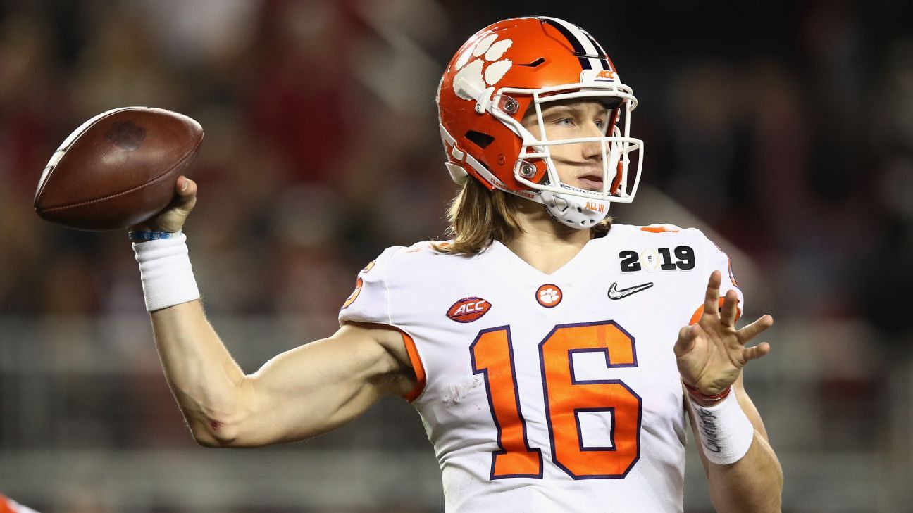 Trevor Lawrence se someterá a una cirugía en el hombro