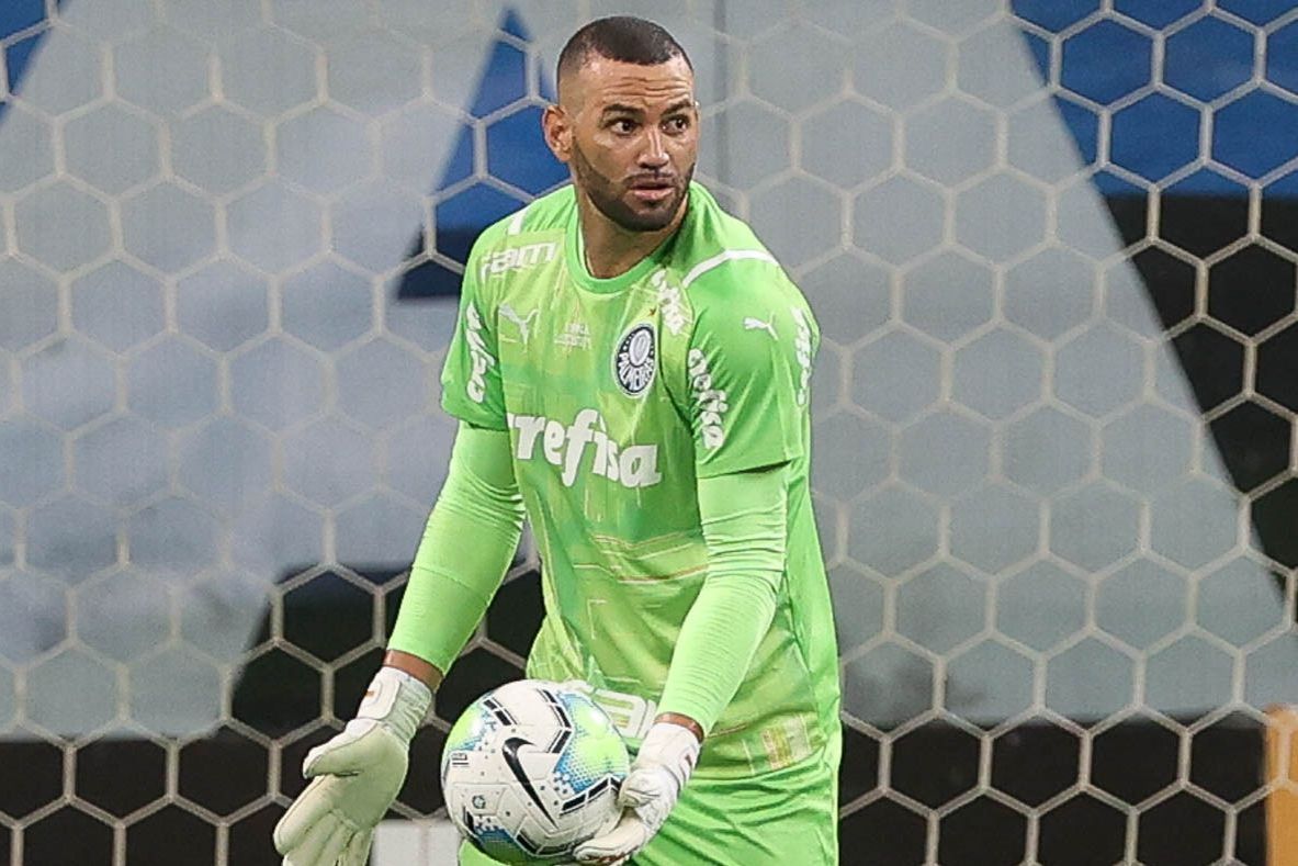 Weverton crê em Palmeiras fortalecido por vitória com um a menos contra ...