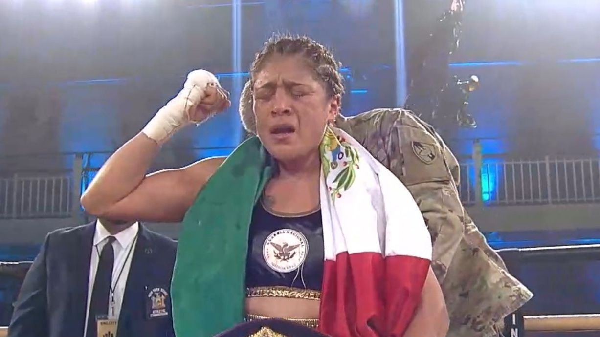 Estrena México campeona peso pluma con Érika Cruz - ESPN