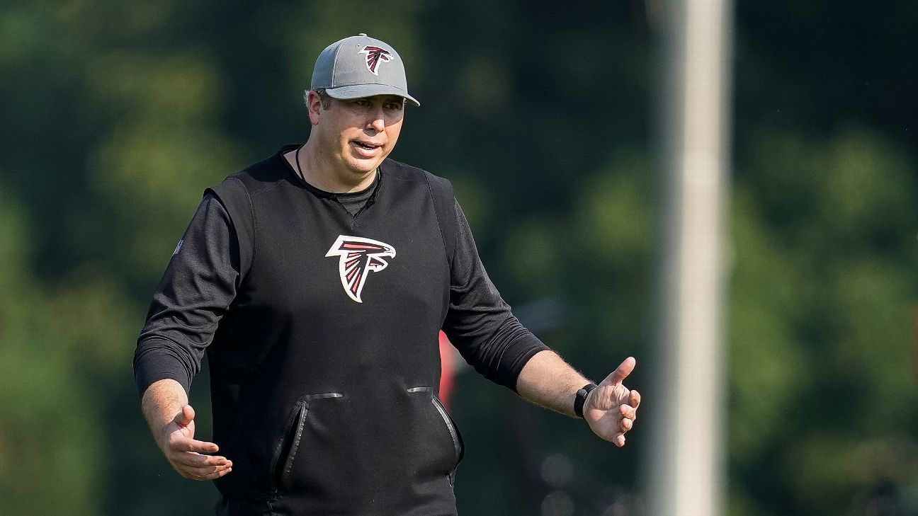 How Arthur Smith worked with the Atlanta Falcons in his first training ...