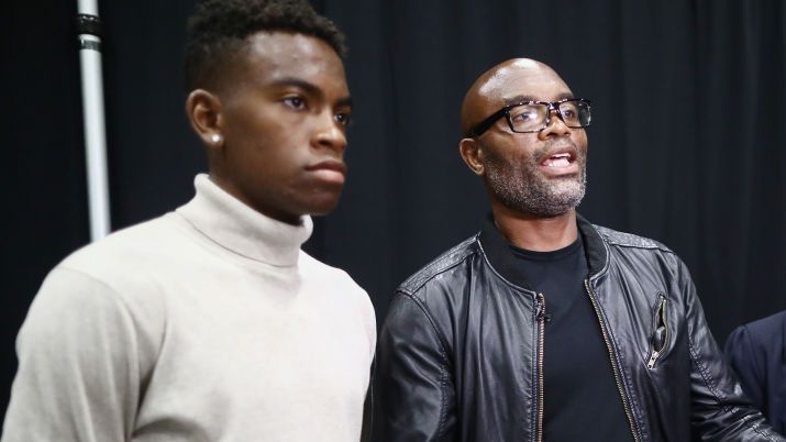 Filho de Anderson Silva 'copia' pai e estreia no kickboxing com nocaute ...