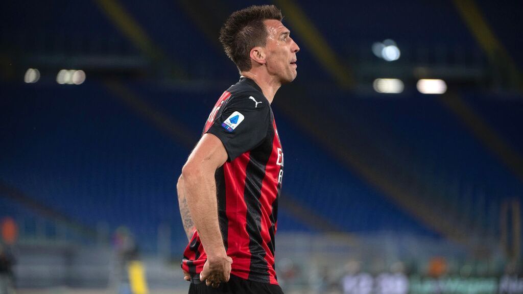 El delantero croata Mario Mandzukic se retira del fútbol - ESPN