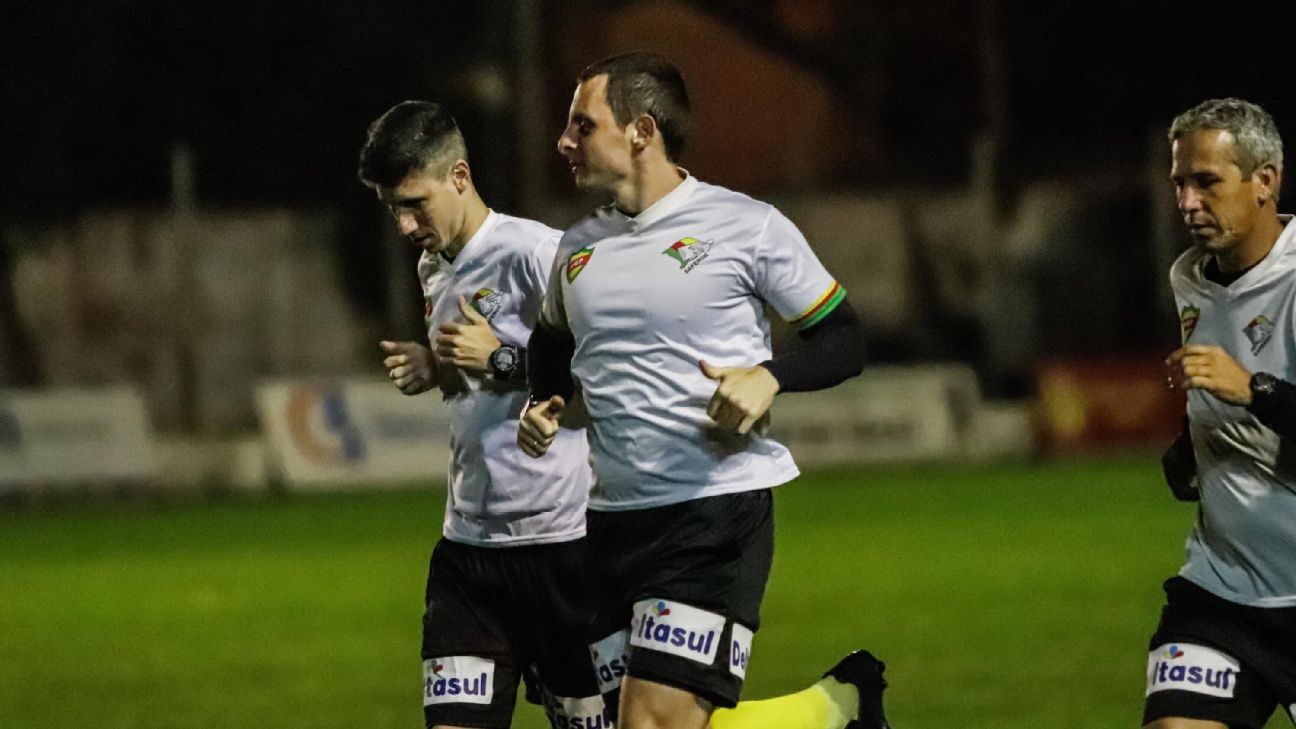 Árbitro agredido diz que 'não se lembra de nada', conta como está ...