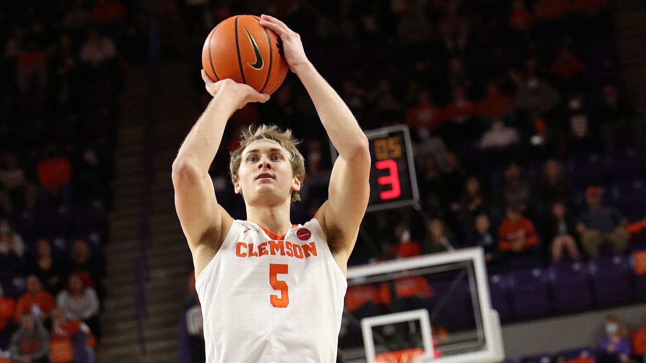 Clemson's Hunter Tyson has broken clavicle; no timetable for return - ESPN