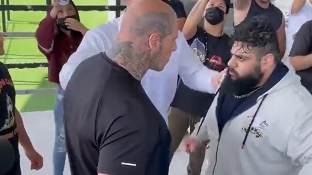 Hulk Iraniano leva a pior em encarada promocional para sua luta de boxe ...