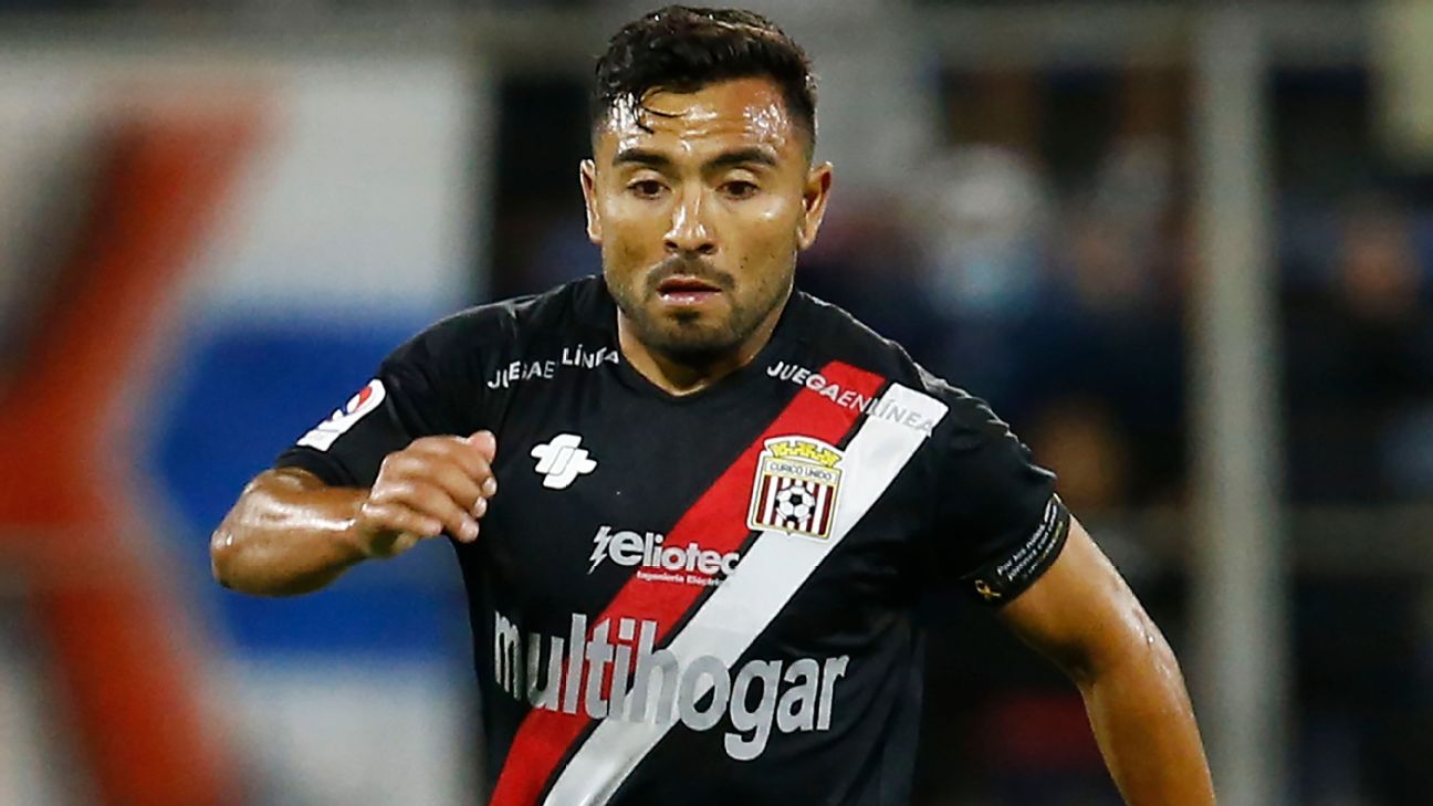 Mario Sandoval: "En la U si ganas seguido eres Pelé, pero si pierdes ...