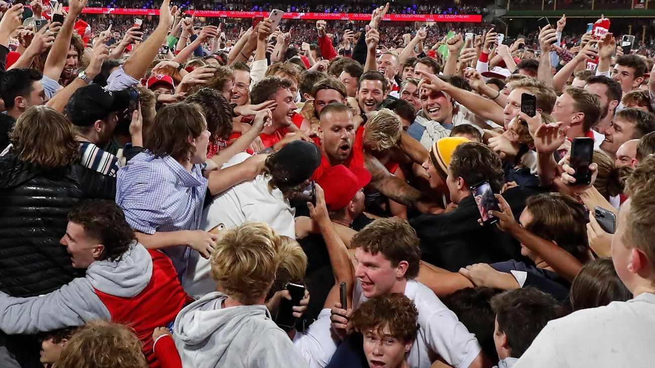 AFL Round 2 Sydney Swans chase Lance Franklin's 1000 goal milestone ...