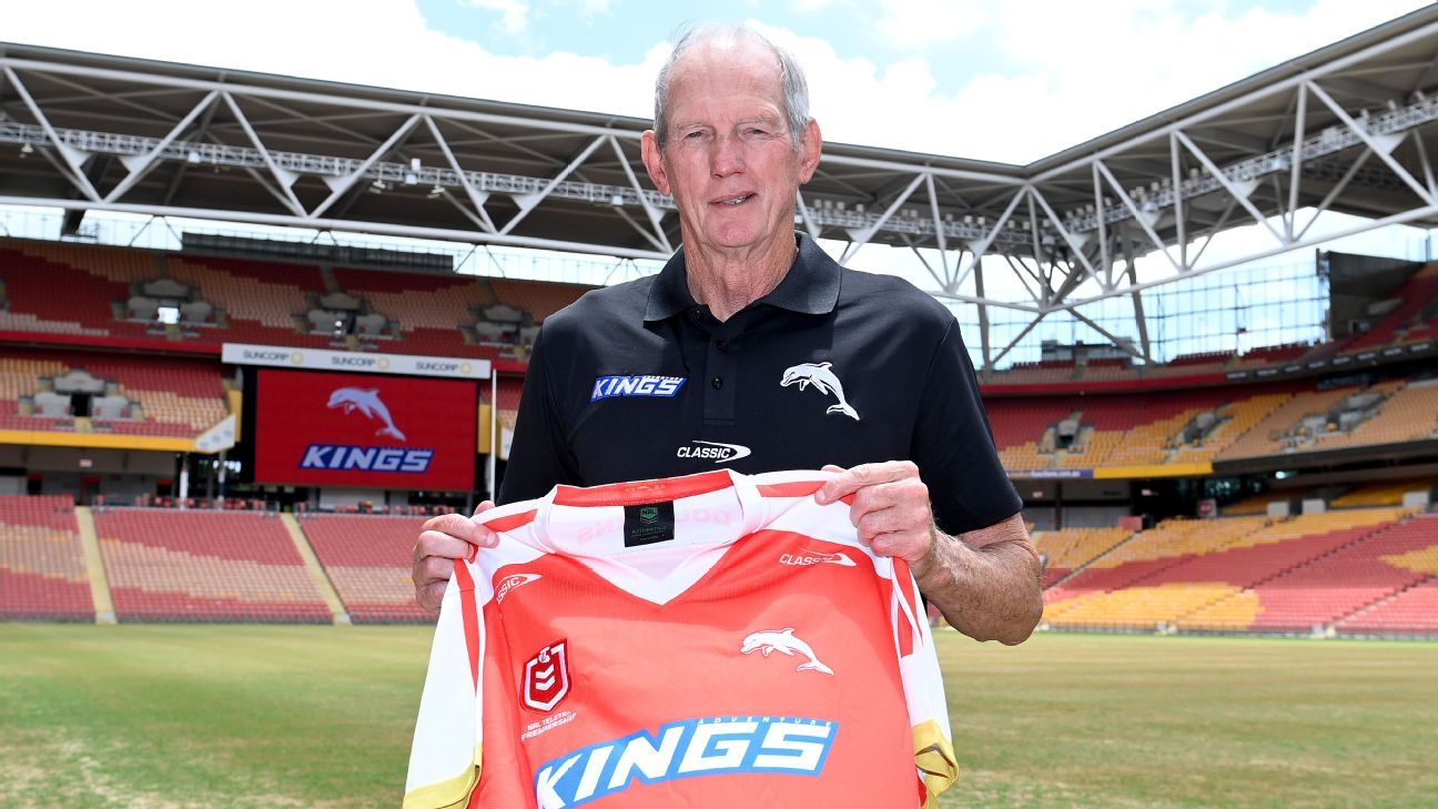NRL Wayne Bennett 'comfortable' with Cameron Munster talks, Dolphins ...