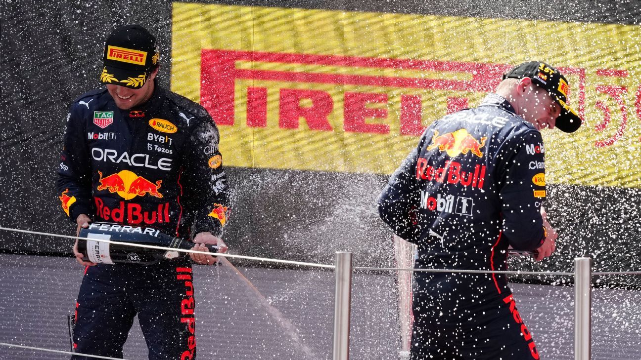 Max Verstappen agradeció apoyo de Checo Pérez, una vez más - ESPN