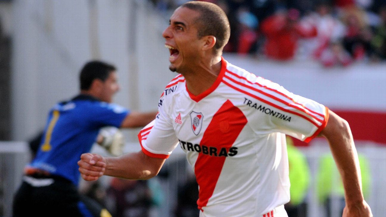 El fin de la pesadilla: dos goles de David Trezeguet y el regreso de ...