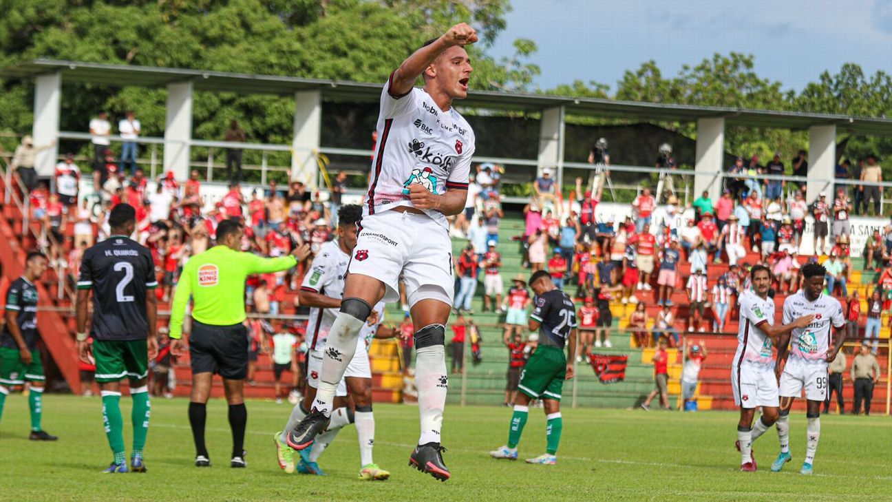 Fabian Coito expone cualidad de Doryan Rodríguez que lo tiene como ...