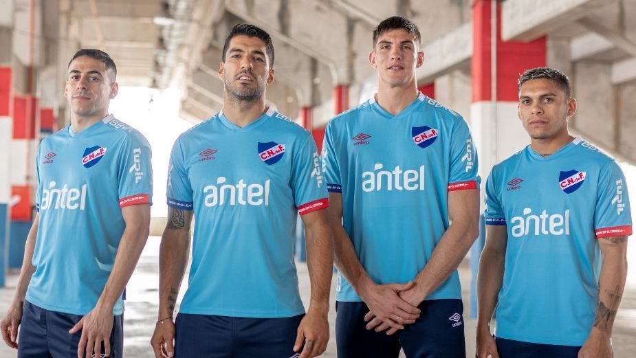 Nacional presentó su nueva camiseta celeste - ESPN