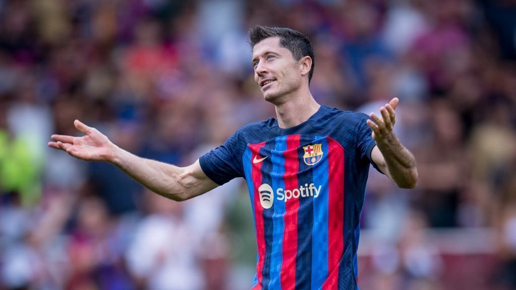 Lewandowski já derruba marca de quase 70 anos e supera lenda histórica ...