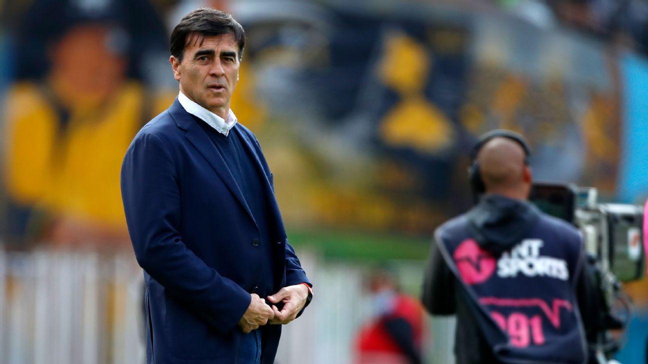 Quinteros se ve en Colo Colo: "Estoy trabajando para hacerlo mejor en ...