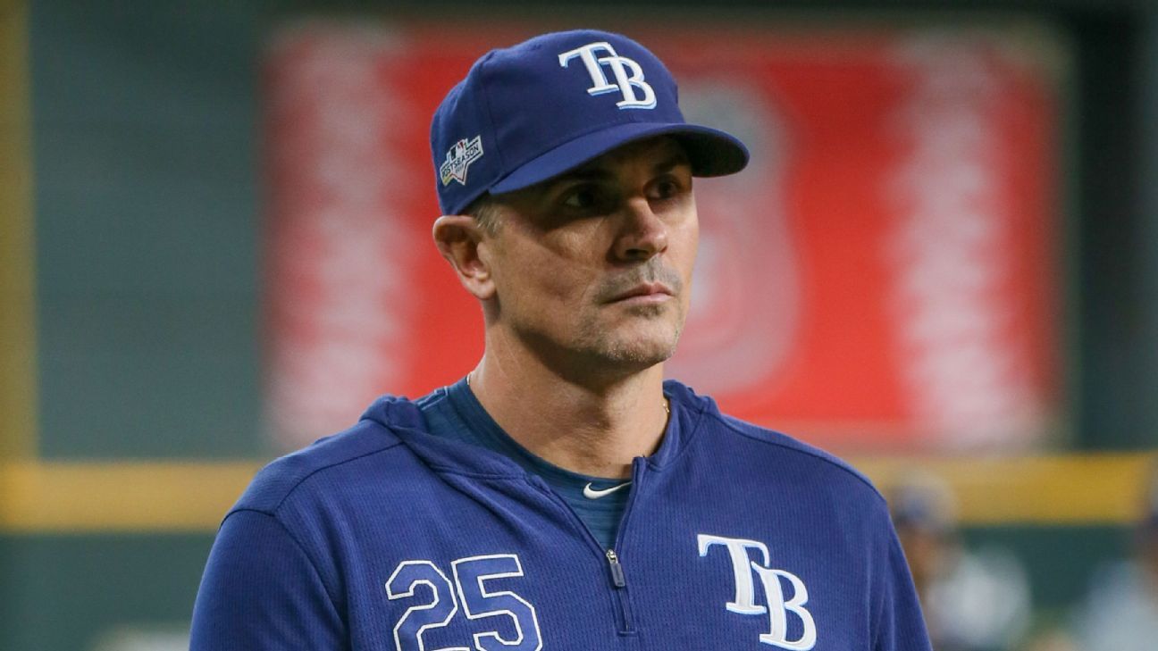 Royals hire Rays' Paul Hoover as Matt Quatraro's bench coach - ESPN