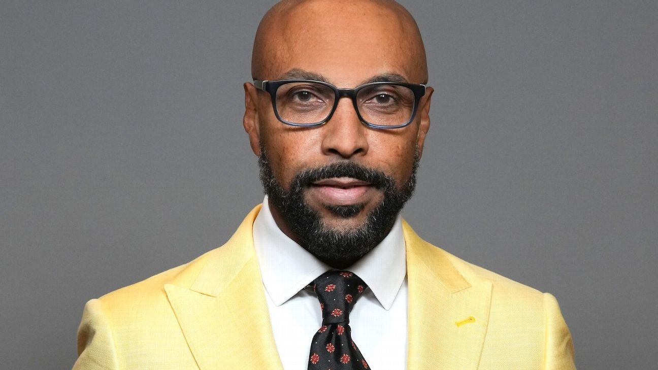 Fiesta Bowl Organization hires Erik Moses as new CEO - ESPN