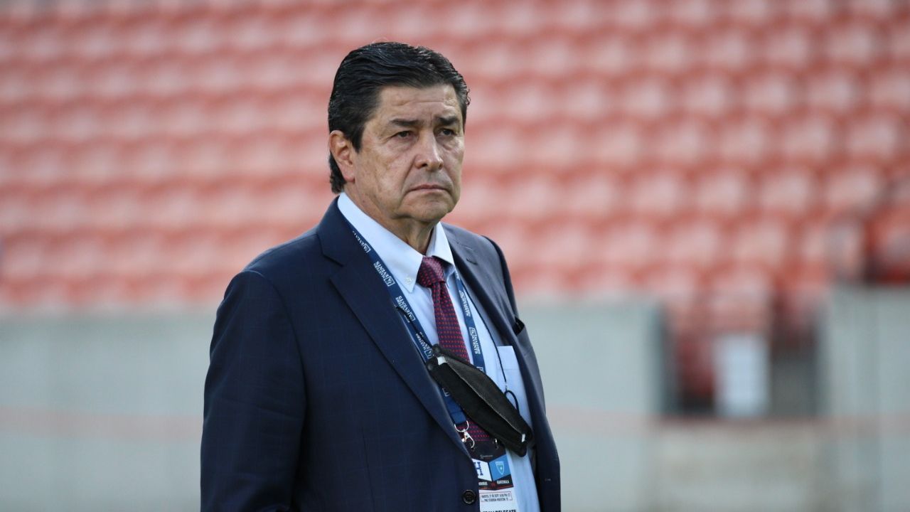 Luis Fernando Tena manda mensaje a las selecciones que representan a ...