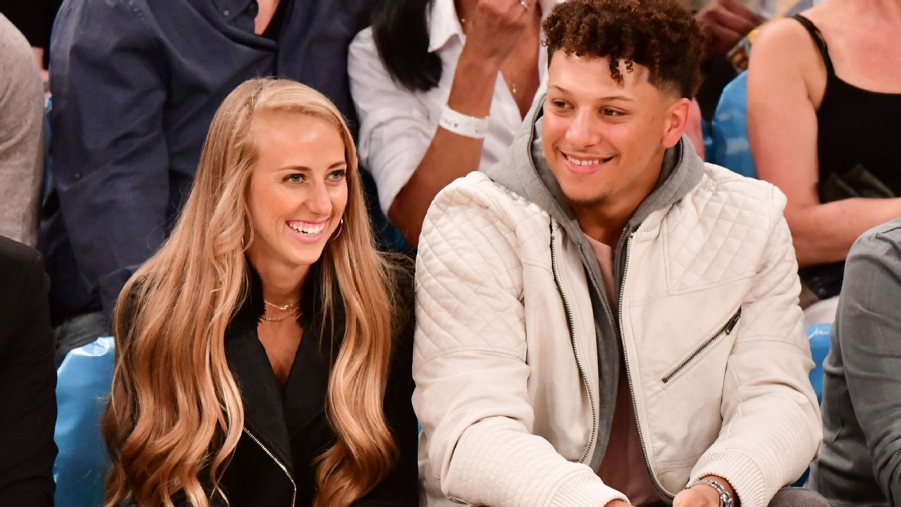 Chiefs QB Patrick Mahomes and wife welcome son - ESPN