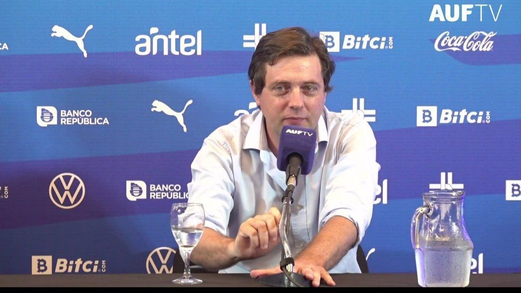 El presidente de la AUF, Ignacio Alonso, salió al cruce de las ...