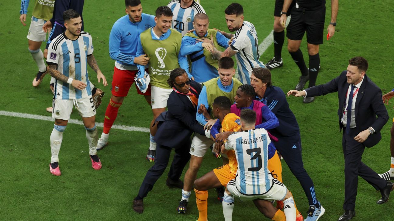 Fifa Charges Argentina For Disorder During Netherlands Quarterfinal Espn