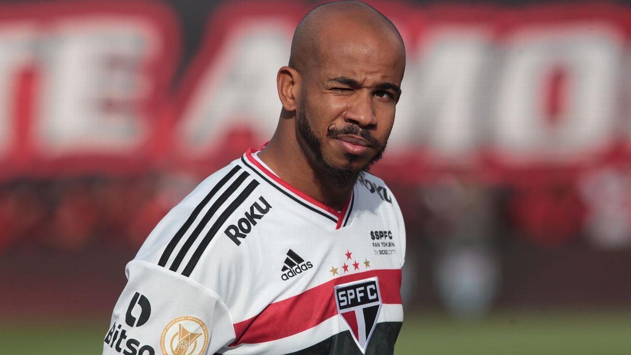 São Paulo chega a acordo com o Atlético-MG por Patrick; veja detalhes ...