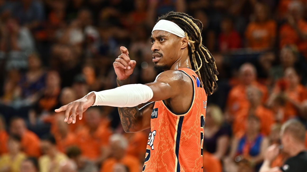 NBL RD 14 Cairns Taipans extend streak by beating SEM Phoenix - ESPN