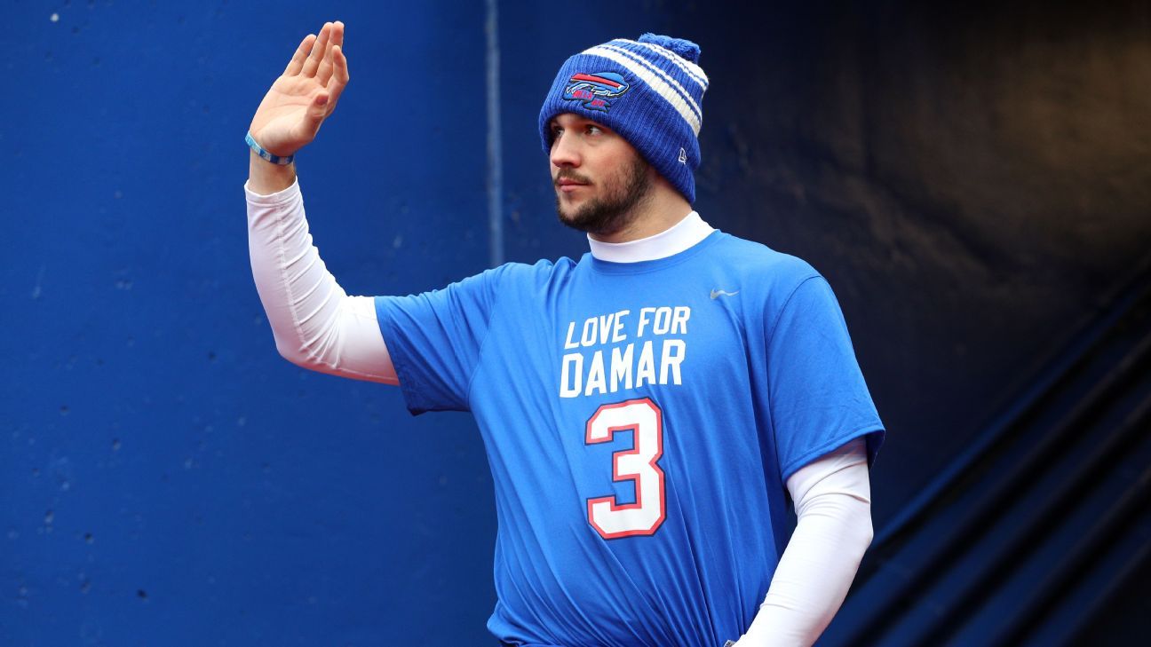 NFL Week 18 arrivals: Love for Damar Hamlin, Watt bros rock No. 99 and ...