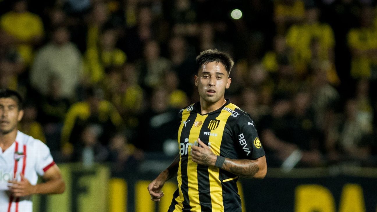 Óscar Cruz: "De los delanteros que hay, y si llega alguno más, creo que ...