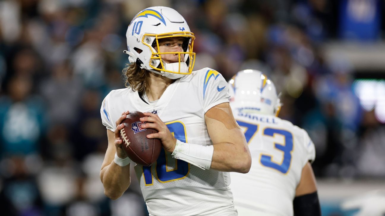 Chargers, Justin Herbert facing three big offseason questions - ESPN ...