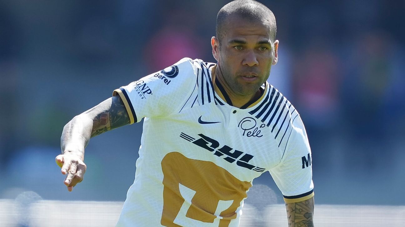 Pumas Reclama A Dani Alves Indemnización De 5 Millones De Dólares Espn