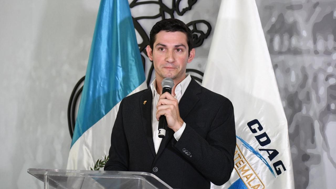 ¡Gracias por las emociones! Charles Fernández anuncia su retiro del ...