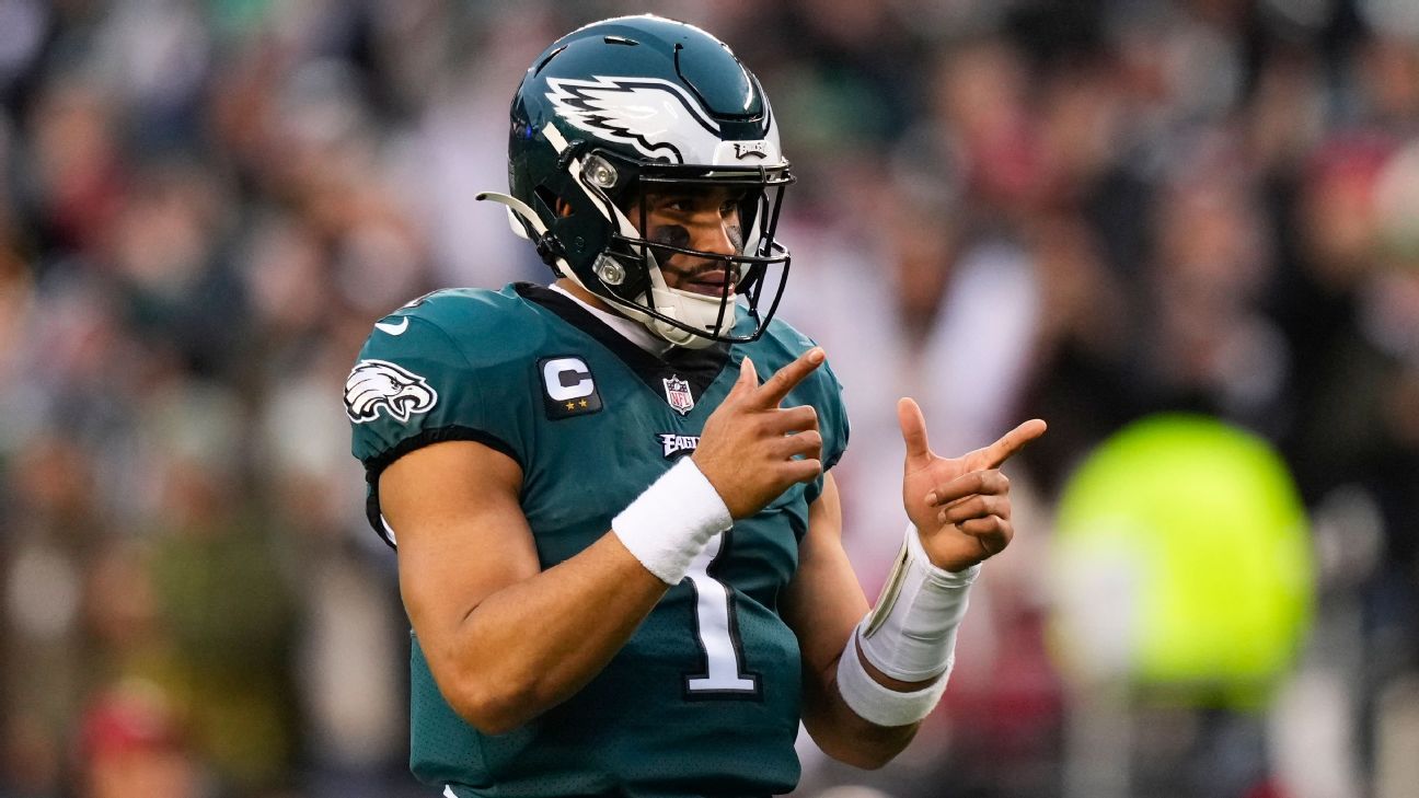 Jalen Hurts, listo para histórico Super Bowl vs Patrick Mahomes - ESPN