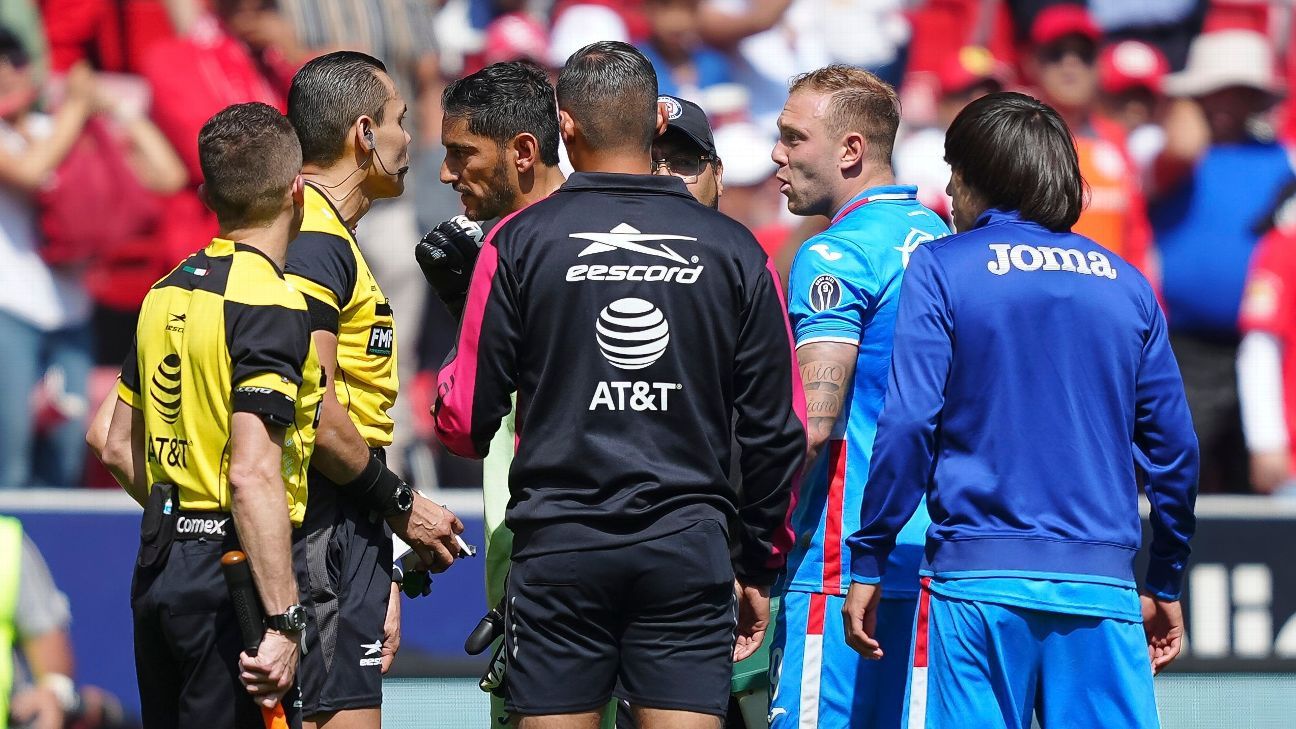 Cruz Azul pierde a Jesús Corona por expulsión - ESPN