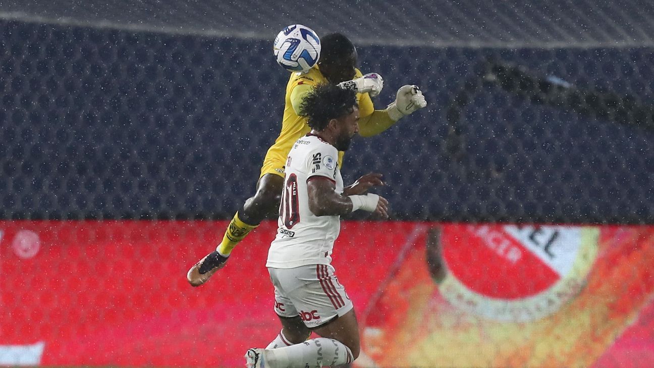 Moisés Ramírez, una de las claves en la victoria de IDV en la Recopa - ESPN