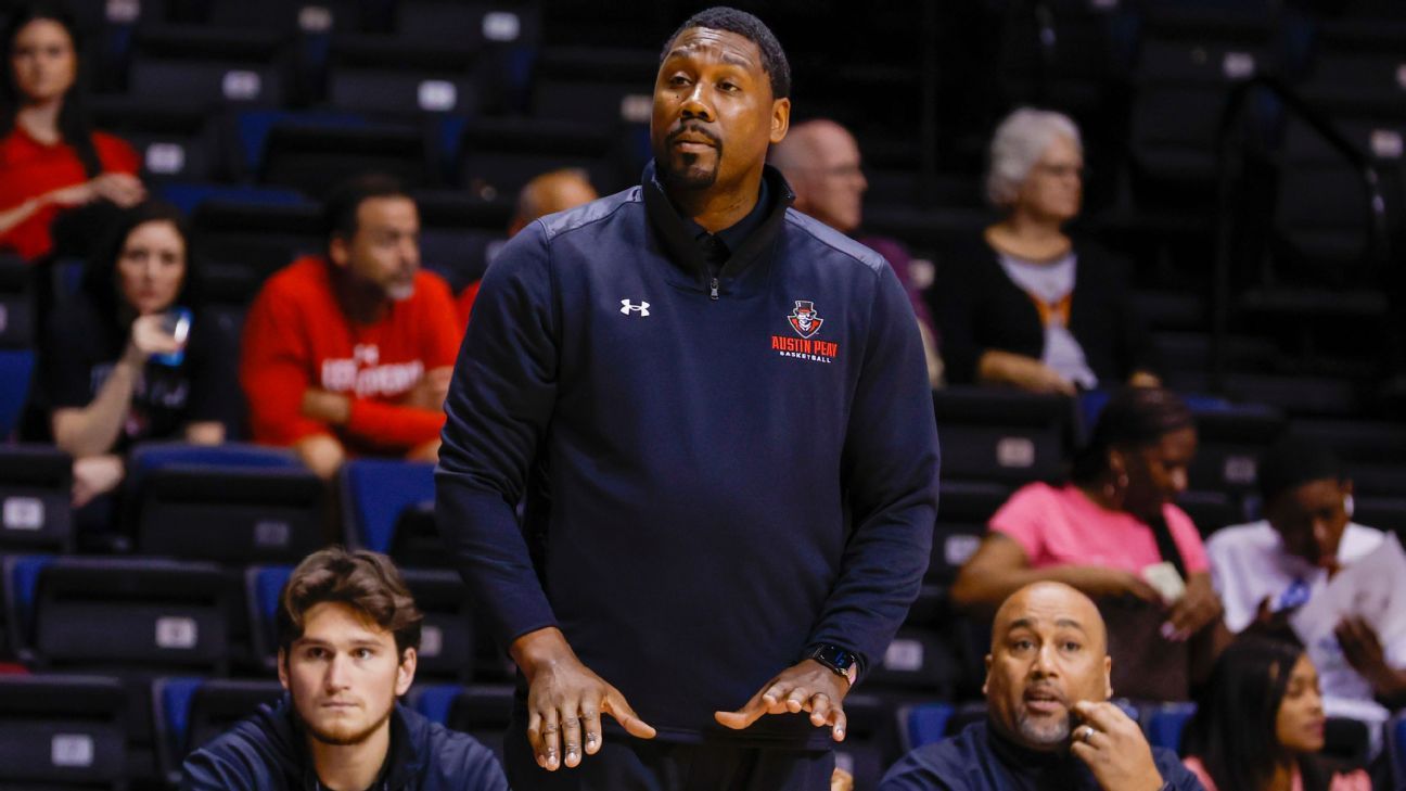 Sources: Austin Peay fires coach Nate James after 2 seasons - ESPN