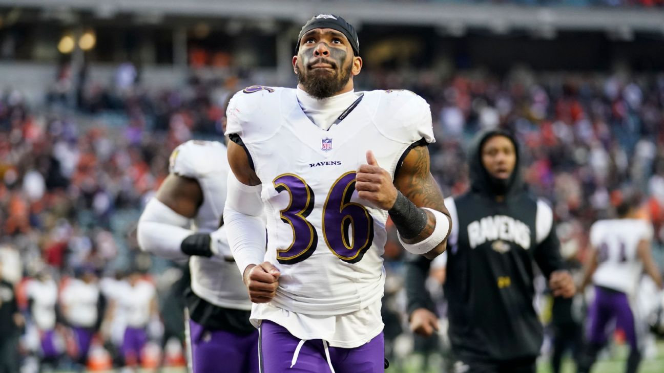 Jets se llevan a Chuck Clark proveniente de Ravens - ESPN