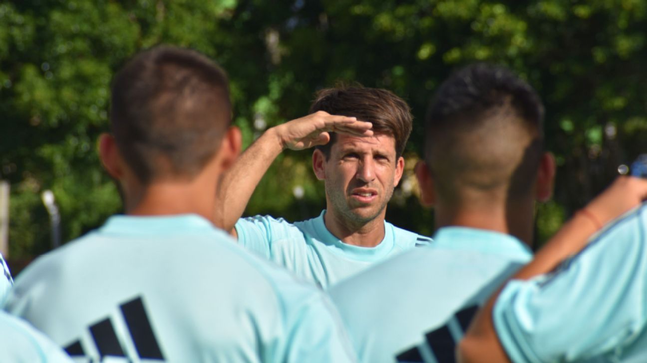 Diego Placente presentó la lista de la Selección Argentina para el ...