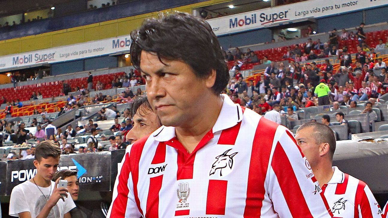 Claudio Suárez ve a Chivas como favorito y pide al equipo no rehuir de ...