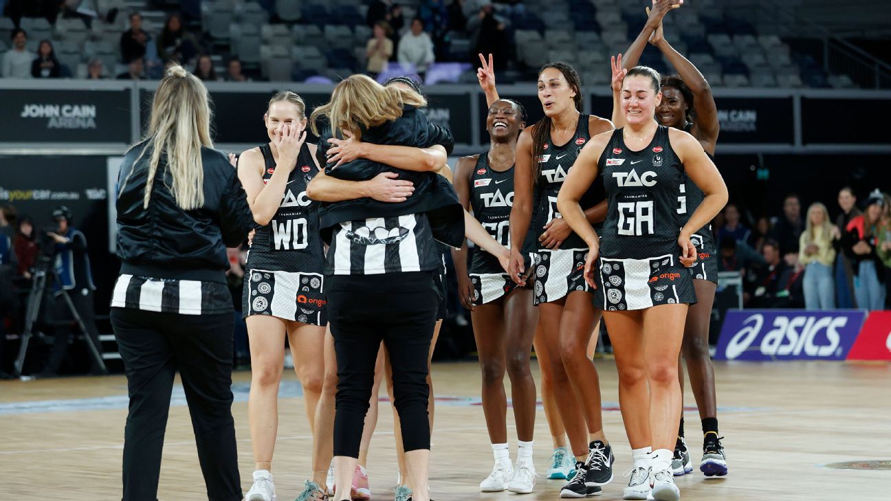 Super Netball Magpies stun Thunderbirds in emotional win - ESPN
