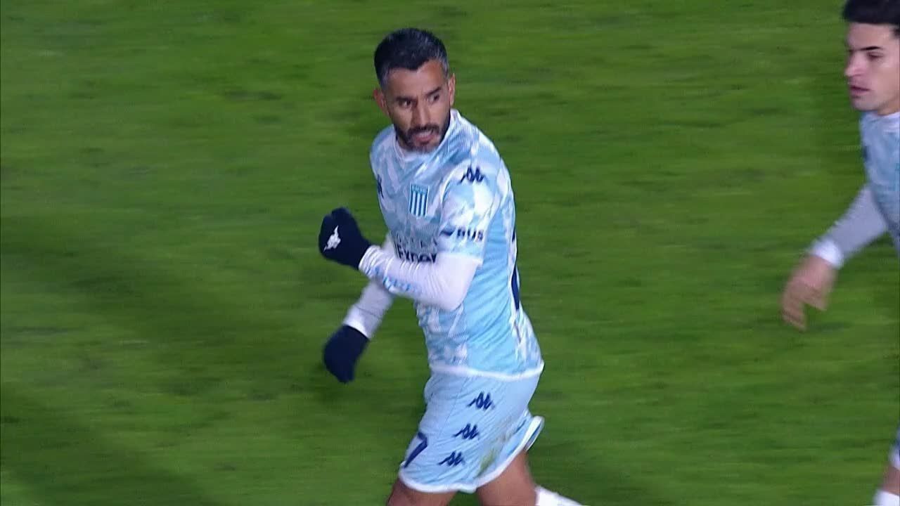 Maxi Moralez convirtió en Racing tras casi 15 años - ESPN