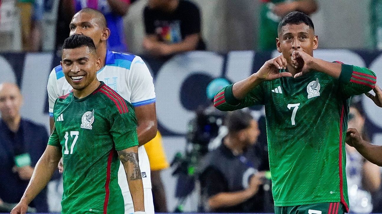 'Jimmy', Romo y Orbelín, forjados en Querétaro que brillan con México ...