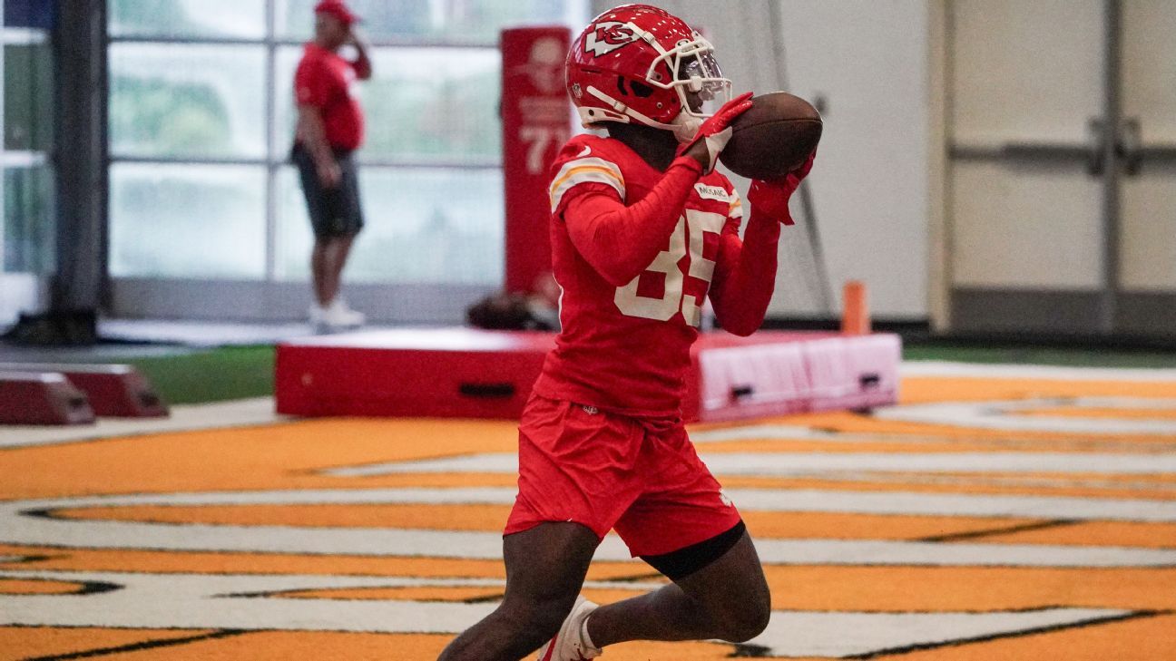 WR John Ross, former 1st-round pick, tells Chiefs he's retiring - ESPN