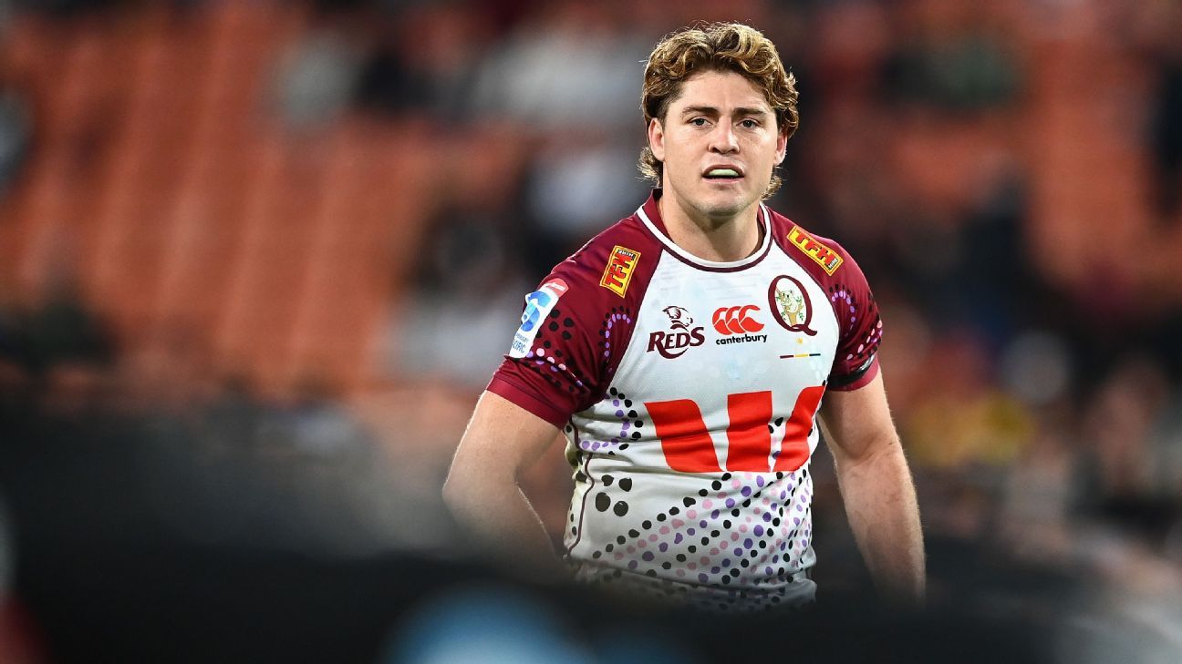 James O'Connor re-signs with Queensland Reds as shift to coaching nears ...