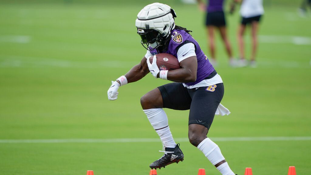 Ravens' Melvin Gordon on RBs - 'We're kind of screwed' - ESPN