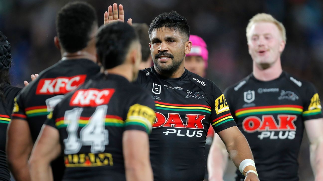 NRL Round 25 Panthers maul Titans for eighth-straight NRL win - ESPN
