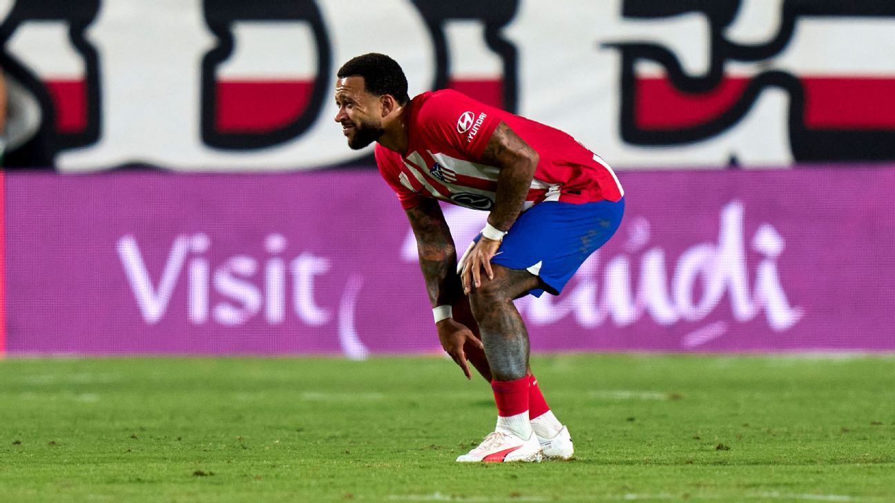 Memphis Depay Se Va Lesionado A La Media Hora De Juego Espn
