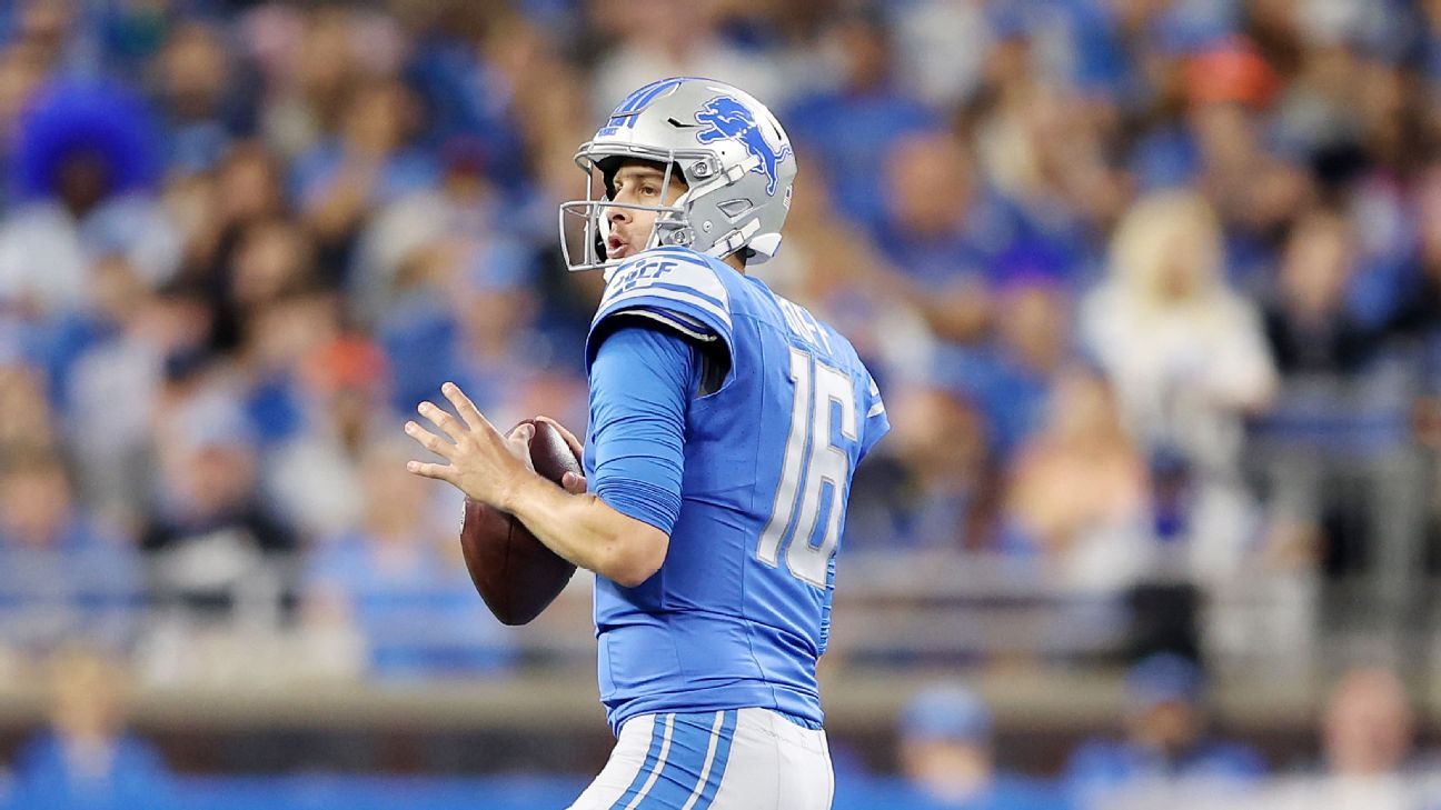 Lions, Jared Goff bust out flea-flicker for 36-yard TD - ESPN