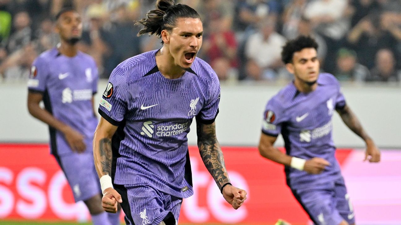 Liverpool lo dio vuelta ante Lask con goles sudamericanos y debutó con ...