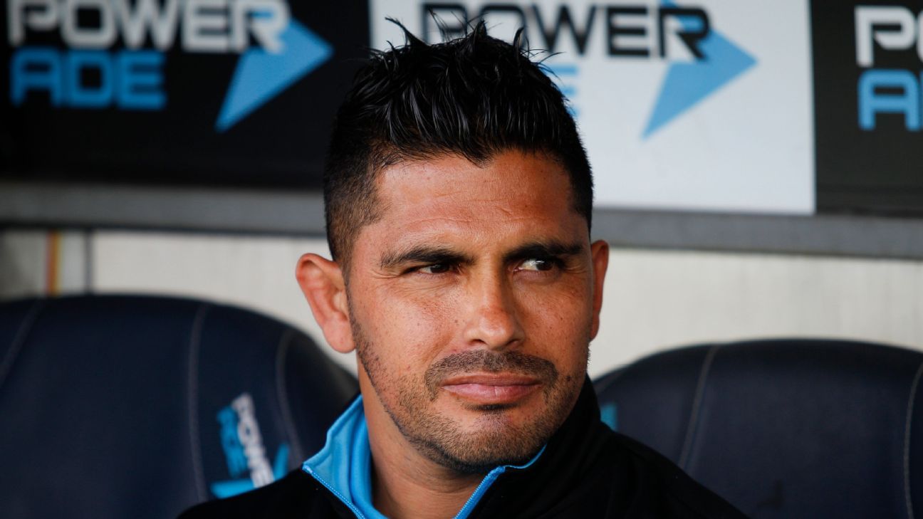 Miguel Riffo encabezará el cuerpo técnico interino de Curicó Unido - ESPN